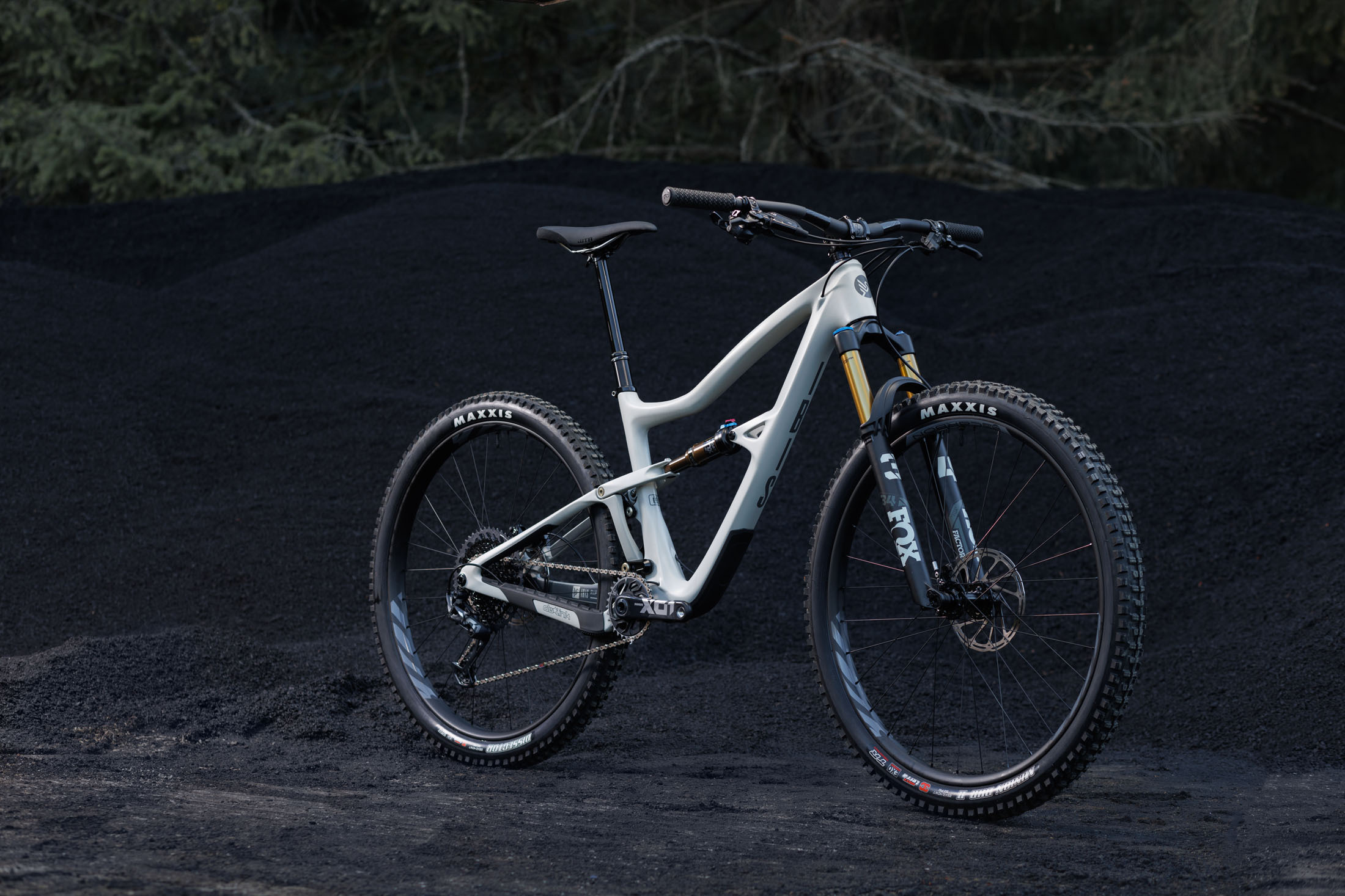 Welcome to the new Ibis! - Ibis Cycles Inc.